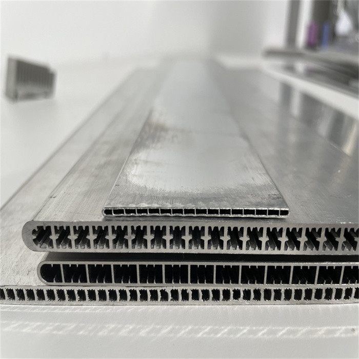 자동차 냉각 장치를 위한 자동차 콘덴서 알루미늄 압출 관재